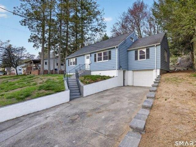 house with 4 bedroom, Ansonia CT DS103185397