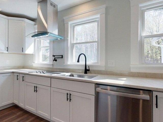 house with 4 bedroom, Ashby MA ES105172060