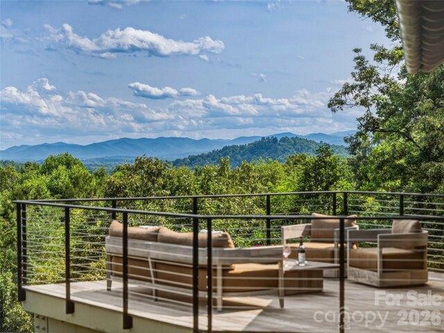 house with 4 bedroom, Asheville NC ES104902276