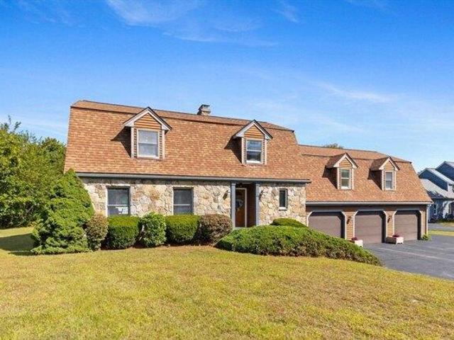 house with 4 bedroom, Ashland MA ES104262054