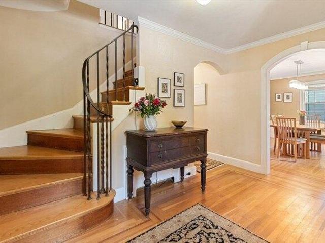 house with 4 bedroom, Arlington MA ES103437263