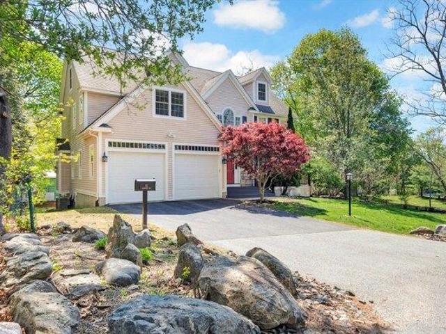 house with 4 bedroom, Arlington MA ES103125975