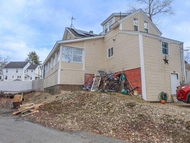 house with 4 bedroom, Athol MA DLS101958192