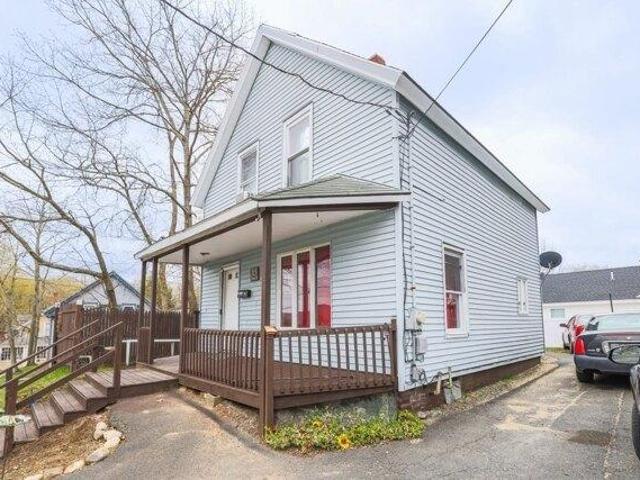house with 4 bedroom, Athol MA DLS101999761