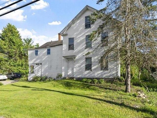house with 4 bedroom, Athol MA ES103440829