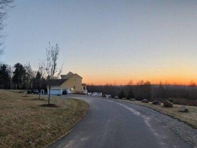 house with 4 bedroom, Athol MA ES103889551