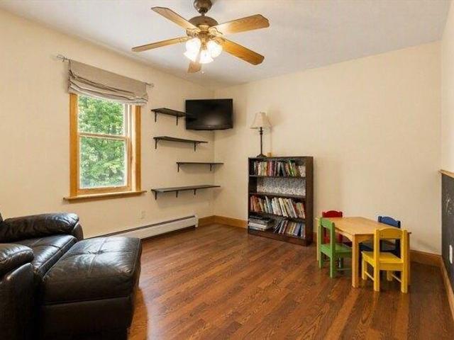 house with 4 bedroom, Athol MA ES105096359