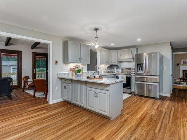 house with 4 bedroom, Athol MA ES105141346