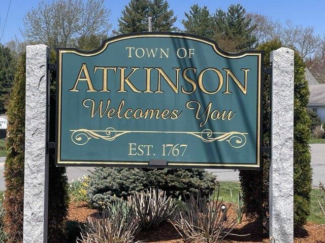 house with 4 bedroom, Atkinson NH DS103185293