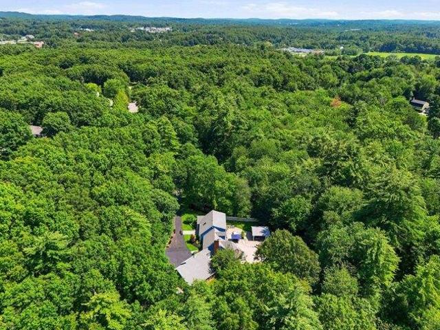 house with 4 bedroom, Atkinson NH ES105143616