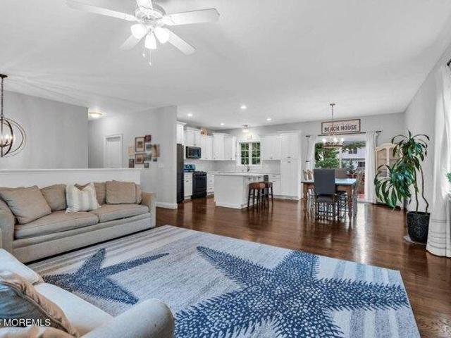 house with 4 bedroom, Atlantic Highlands NJ ES104411385