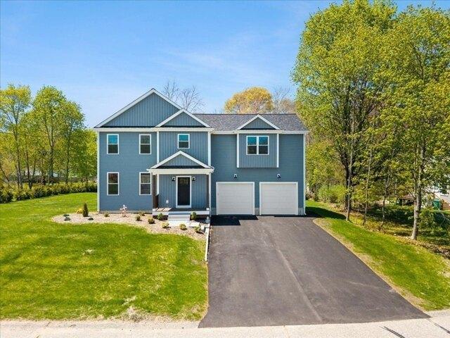 house with 4 bedroom, Attleboro MA DLS102284381