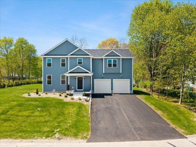 house with 4 bedroom, Attleboro MA DS103848671