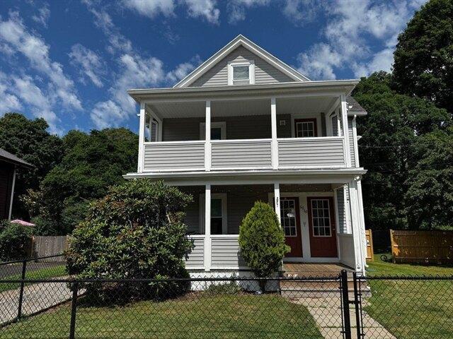 house with 4 bedroom, Attleboro MA DS103929480