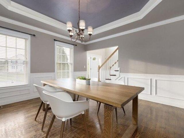 house with 4 bedroom, Attleboro MA ES103187415