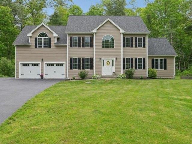 house with 4 bedroom, Auburn MA DS104187759