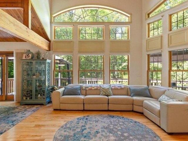 house with 4 bedroom, Auburn MA ES103495645