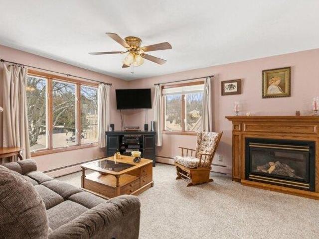 house with 4 bedroom, Auburn ME DS102156341