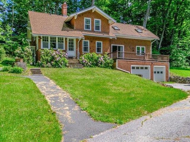 house with 4 bedroom, Auburn ME ES103443554