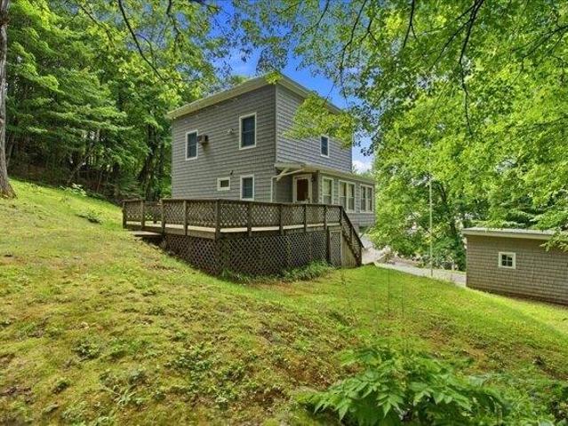 house with 4 bedroom, Auburn ME ES104374784