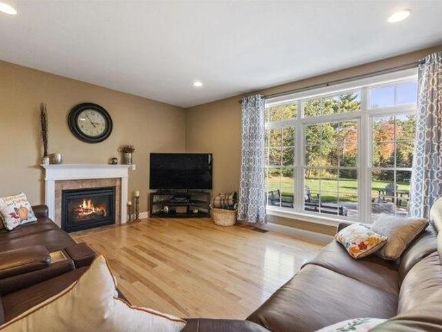 house with 4 bedroom, Auburn NH DS102443746