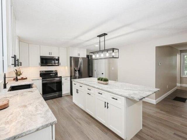 house with 4 bedroom, Auburn NH ES105174030