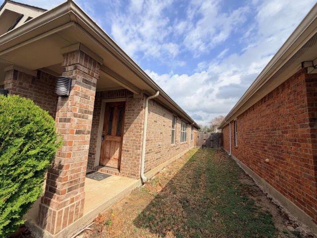 house with 4 bedroom, Aubrey TX ES100973411