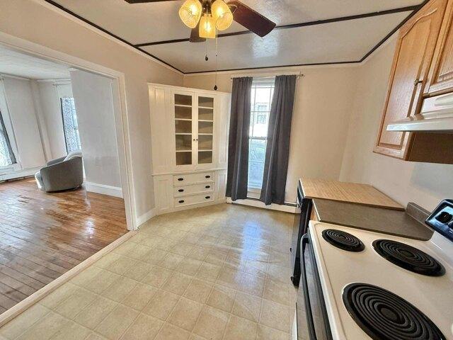 house with 4 bedroom, Augusta ME ES103035529