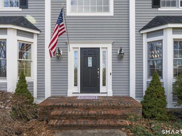 house with 4 bedroom, Avon CT DLS101662108