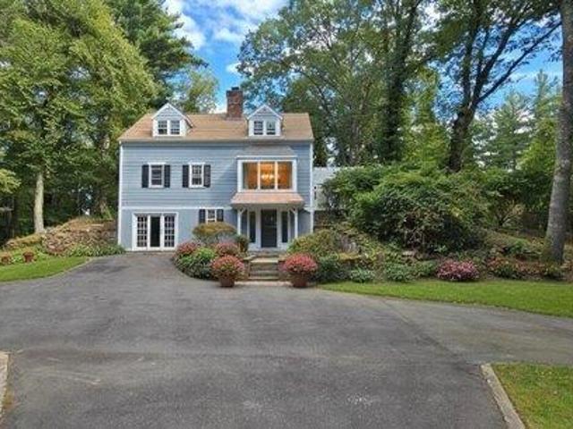 house with 4 bedroom, Avon CT DLS102063689