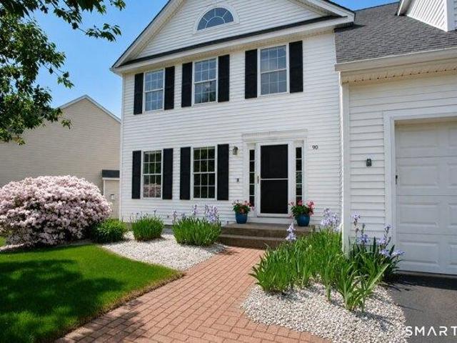 house with 4 bedroom, Avon CT DLS103069448