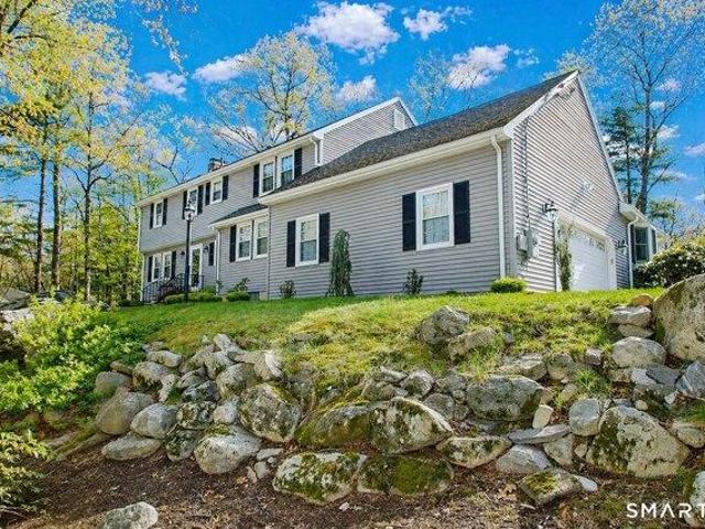 house with 4 bedroom, Avon CT DLS103070915
