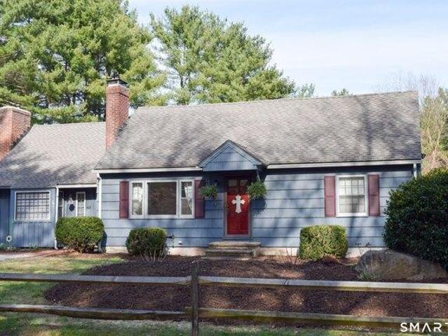 house with 4 bedroom, Avon CT DS102212444