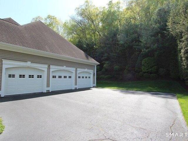 house with 4 bedroom, Avon CT DS102476241