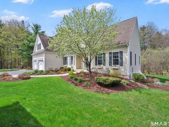 house with 4 bedroom, Avon CT DS103071670