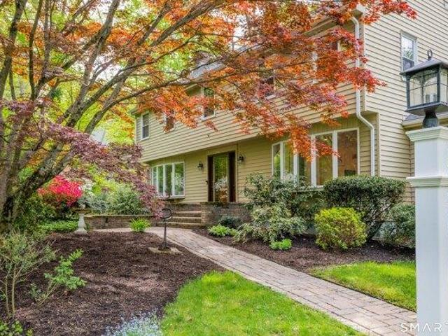 house with 4 bedroom, Avon CT DS103431862
