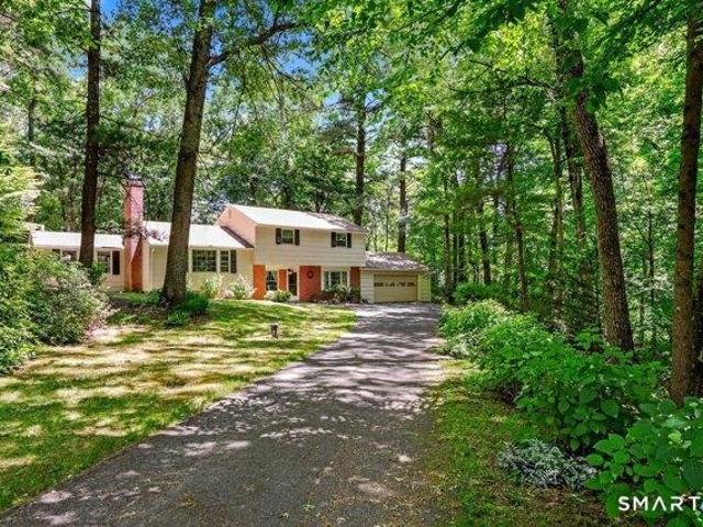 house with 4 bedroom, Avon CT ES104265004