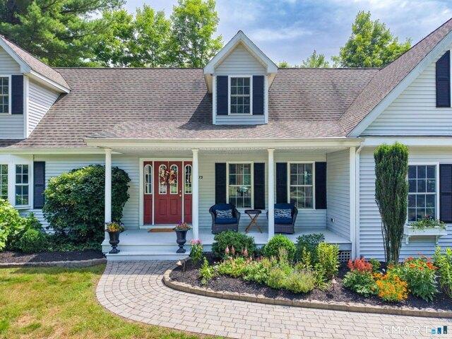 house with 4 bedroom, Avon CT ES104543028