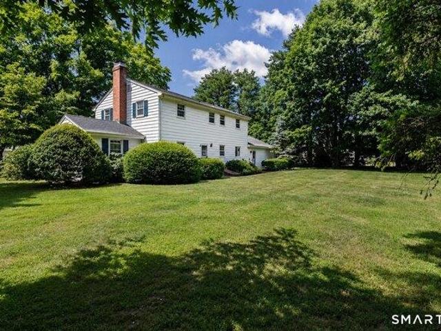 house with 4 bedroom, Avon CT ES104811912