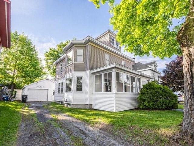 house with 4 bedroom, Bangor ME DLS103033495