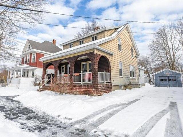 house with 4 bedroom, Bangor ME DS101934278