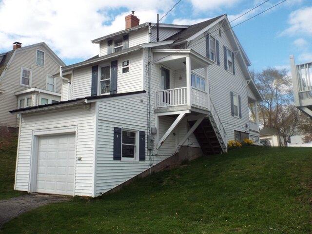 house with 4 bedroom, Bangor ME DS102566310