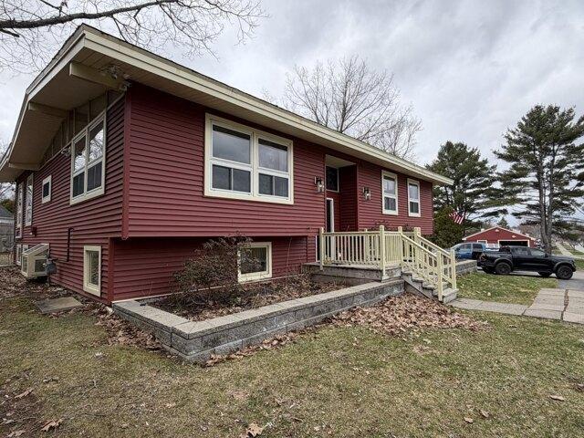 house with 4 bedroom, Bangor ME DS103932941
