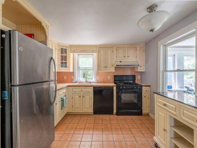 house with 4 bedroom, Bangor ME ES103127075