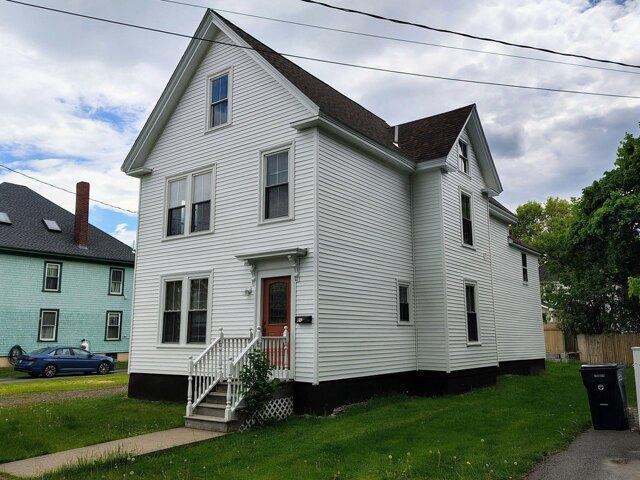 house with 4 bedroom, Bangor ME ES103248002