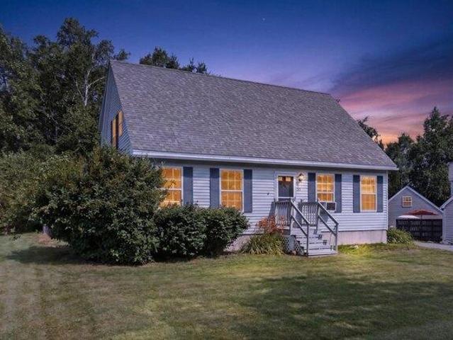 house with 4 bedroom, Bangor ME ES104567421
