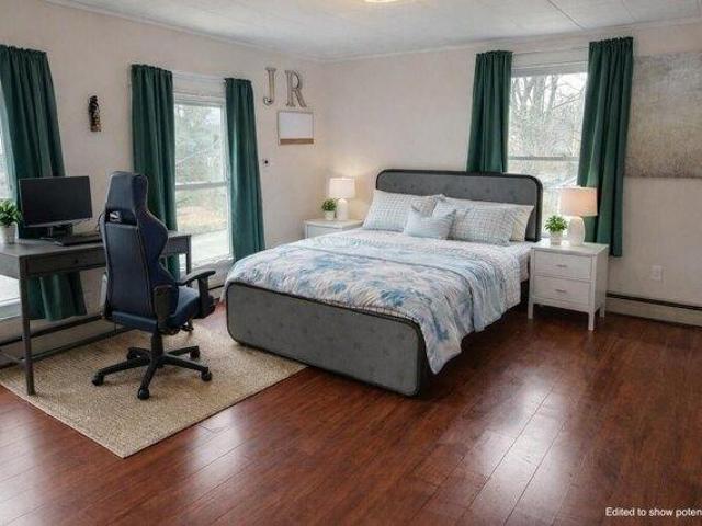 house with 4 bedroom, Bangor ME ES104332819