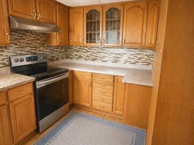 house with 4 bedroom, Bangor ME ES105140066