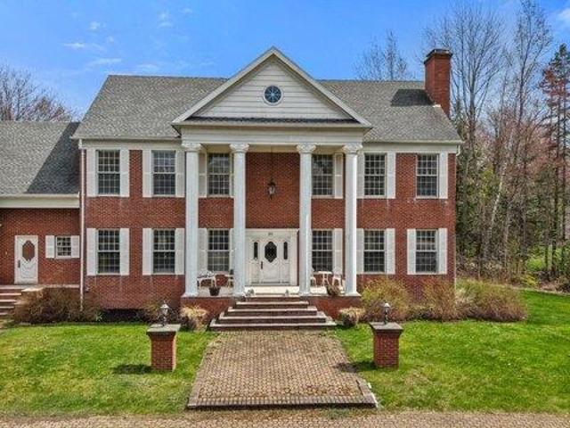house with 4 bedroom, Bangor ME ES105141481