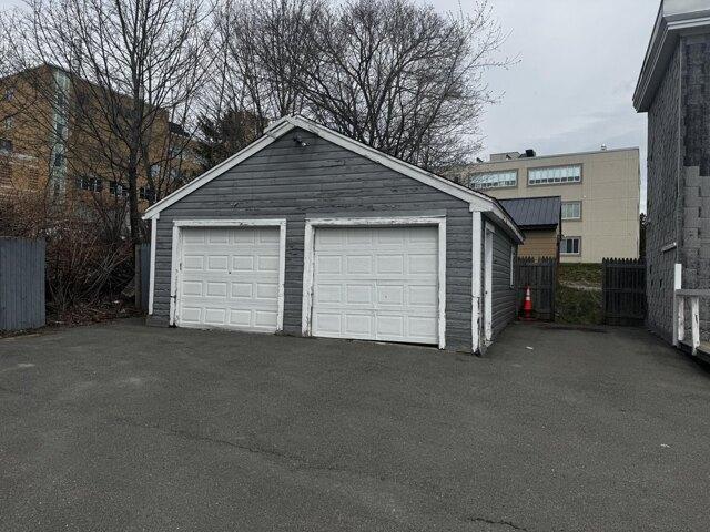 house with 4 bedroom, Bangor ME ES105173147